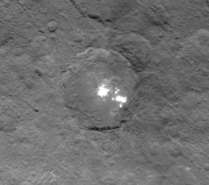 Dawn Shoots New Close-Up of Ceres’ Bright Spots | Sci.News