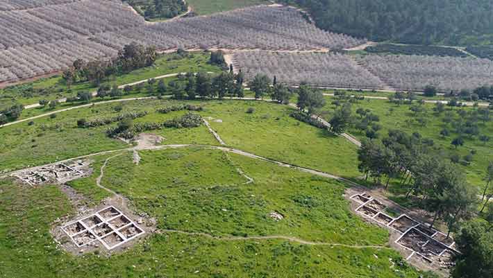 Archaeologists Locate Long-Lost Biblical City of Ziklag | Archaeology ...