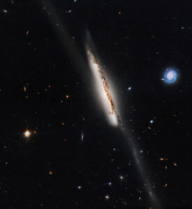 Hubble Spots 250,000-Light-Year-Long Bridge of Stars in Arp 295 | Sci.News