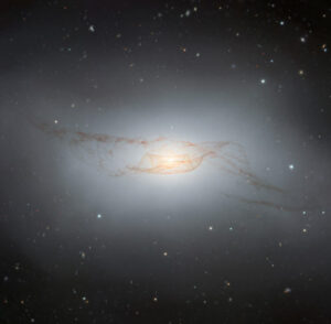 Gemini South Telescope Focuses on Peculiar Lenticular Galaxy NGC 4753 ...