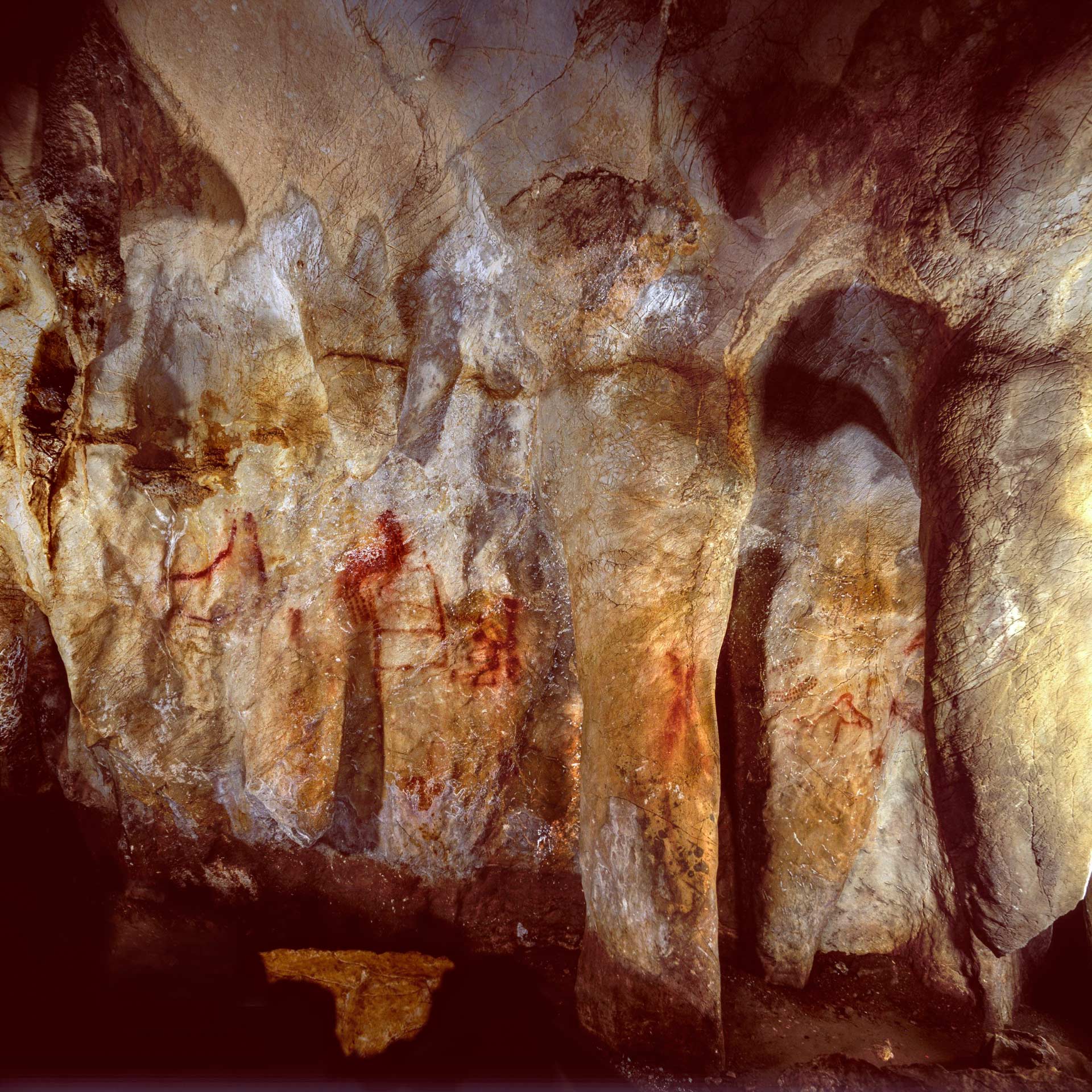 Iberian Peninsula s Earliest Cave Paintings Were Made By Neanderthals