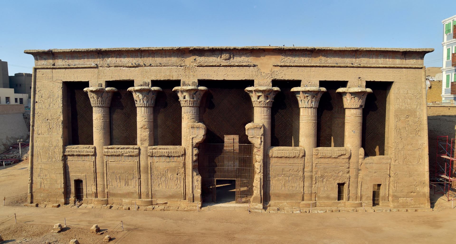 Archaeologists Find Spectacular Frescoes In Ancient Egyptian Temple