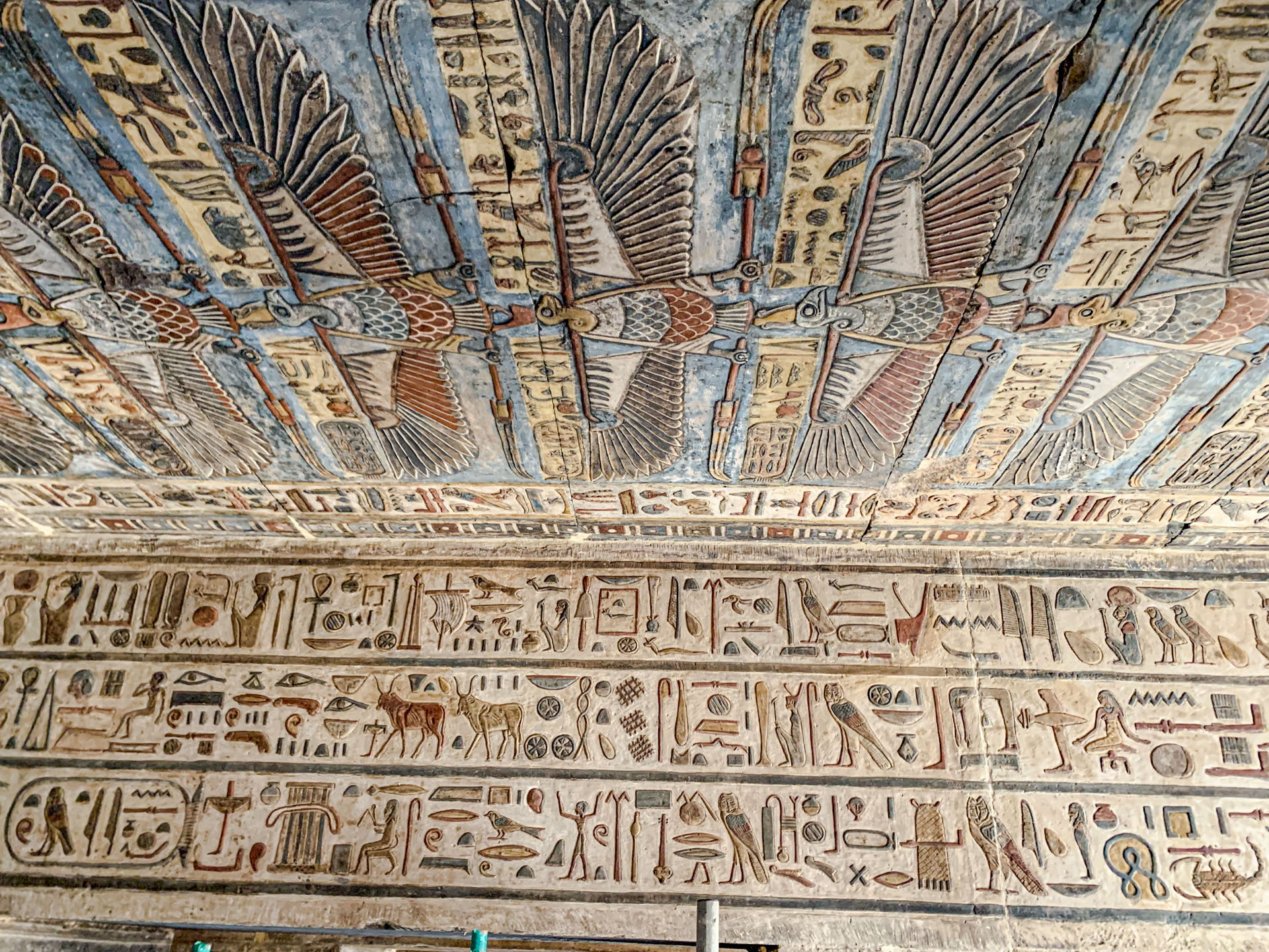 Archaeologists Find Spectacular Frescoes In Ancient Egyptian Temple Archaeologists Find Spectacular Frescoes In Ancient Egyptian Temple